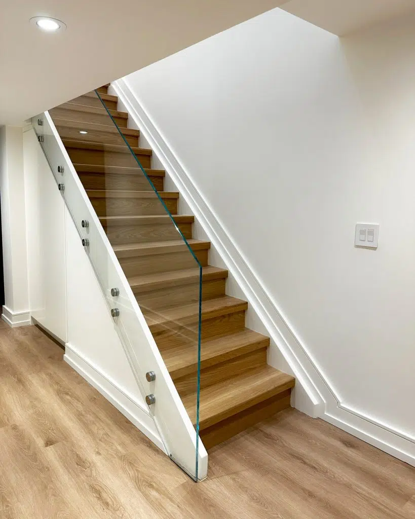 Professional Custom Glass Installation Services