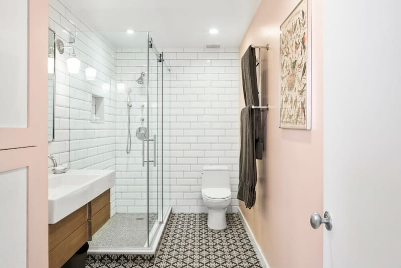 8 Genius Shower Ideas for Small Bathrooms: Maximize Space & Style ...