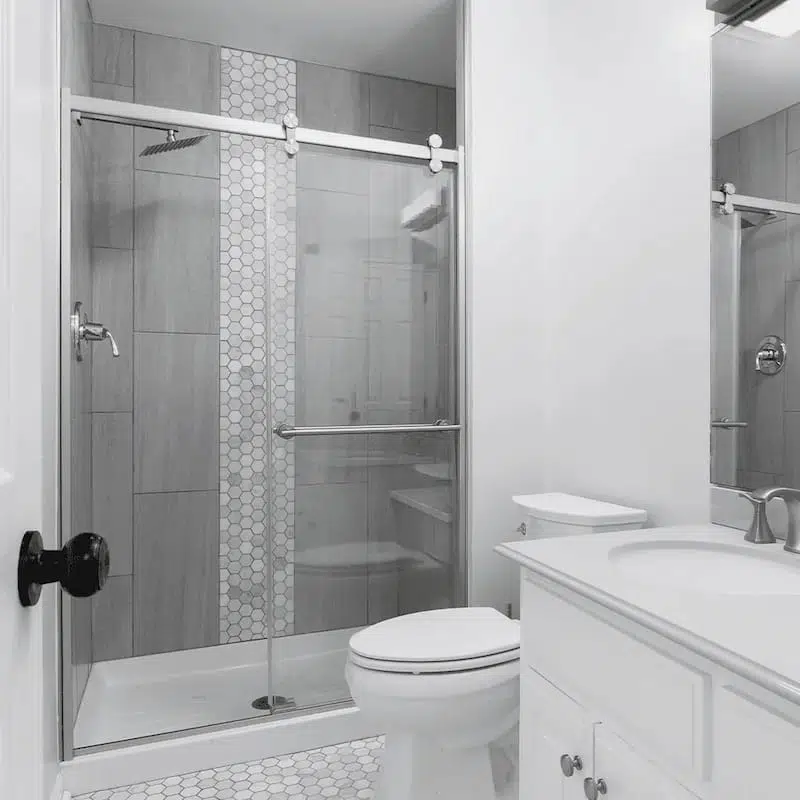 8 Genius Shower Ideas for Small Bathrooms: Maximize Space & Style ...